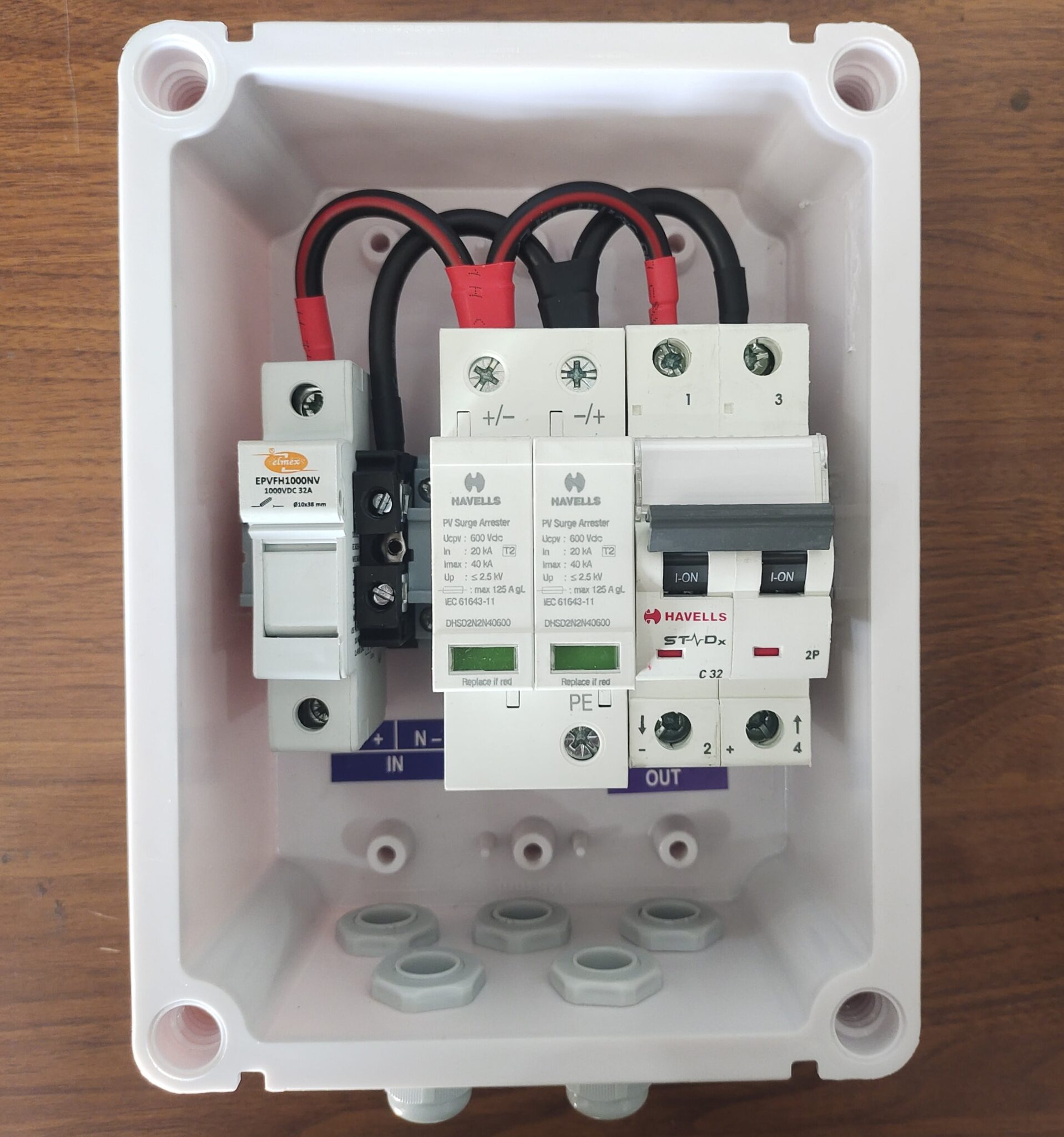 Buy DCDB 1 in 1 out 600V Havells at Best Price in India - Kenbrook Solar